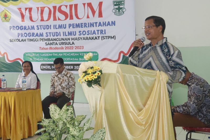 STPM Gelar Yudisium Sarjana | STPM SANTA URSULA